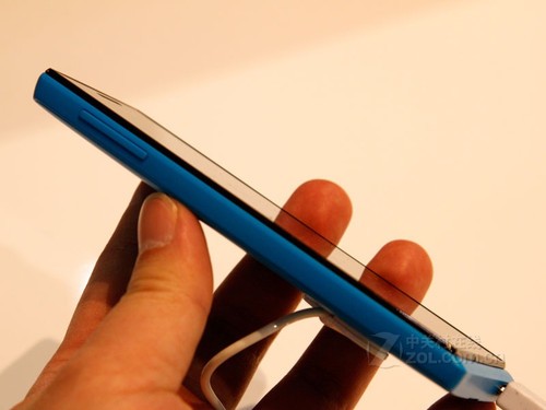 最便宜WP8手机 华为W1贵港售1299元-华为 W1（联通版）_南宁手机行情-中关村在线